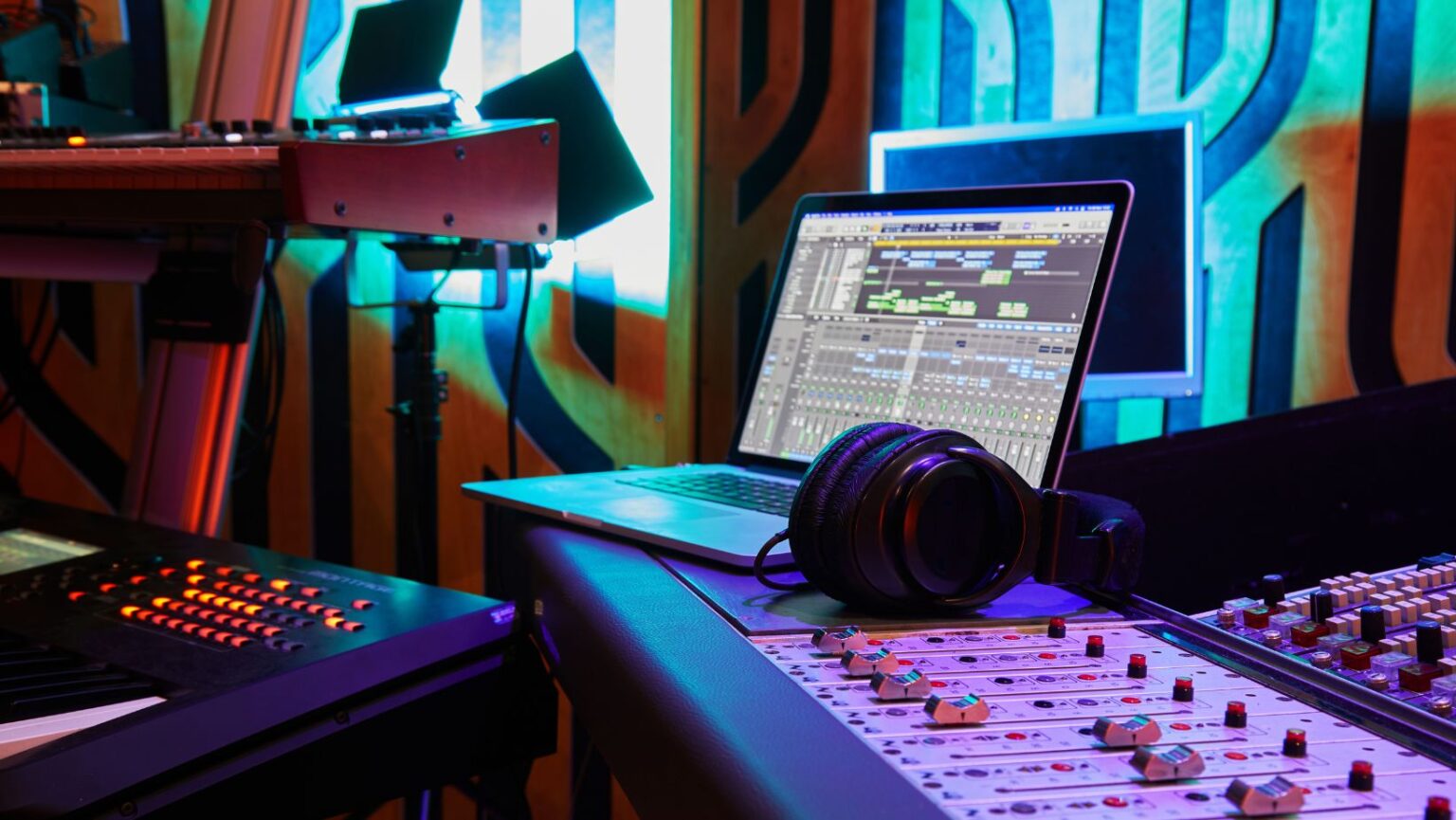 Top 10 Music Technology Jobs for Creatives in Today’s Digital Music ...